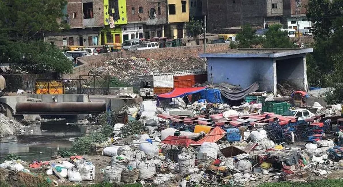 Solid waste management remains a giant problem in Delhi
