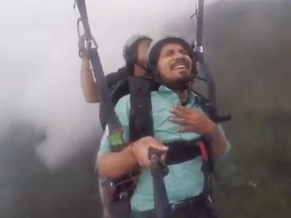 Hilarious paragliding video goes viral on social media