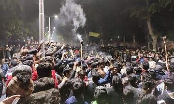 Huge protest against CAB grips AMU: FIR against students for defying ...
