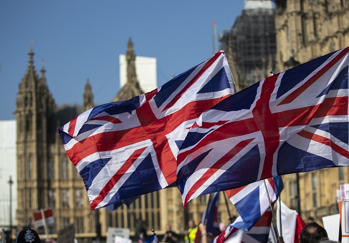 Brexit done: United Kingdom officially leaves European Union, ending 47 ...