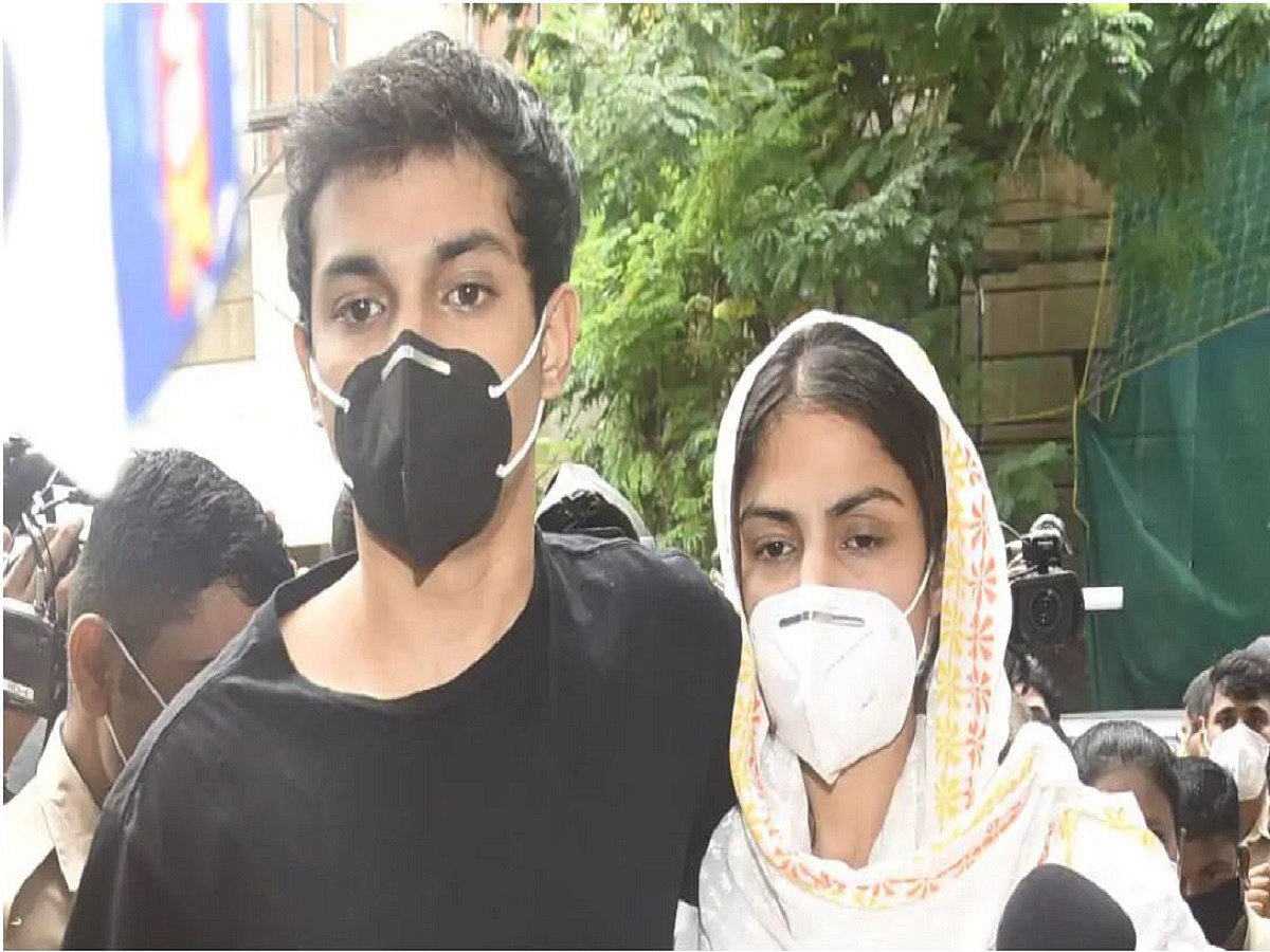 NCB’s 12K-page charge sheet ‘damp squib’: Rhea’s lawyer