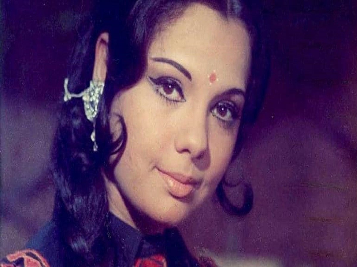 Ever-gorgeous Mumtaz turns a year older; here are her 5 memorable ...