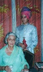 Devraj Singh, Lalitya Kumari get custody of majestic hotel after ...