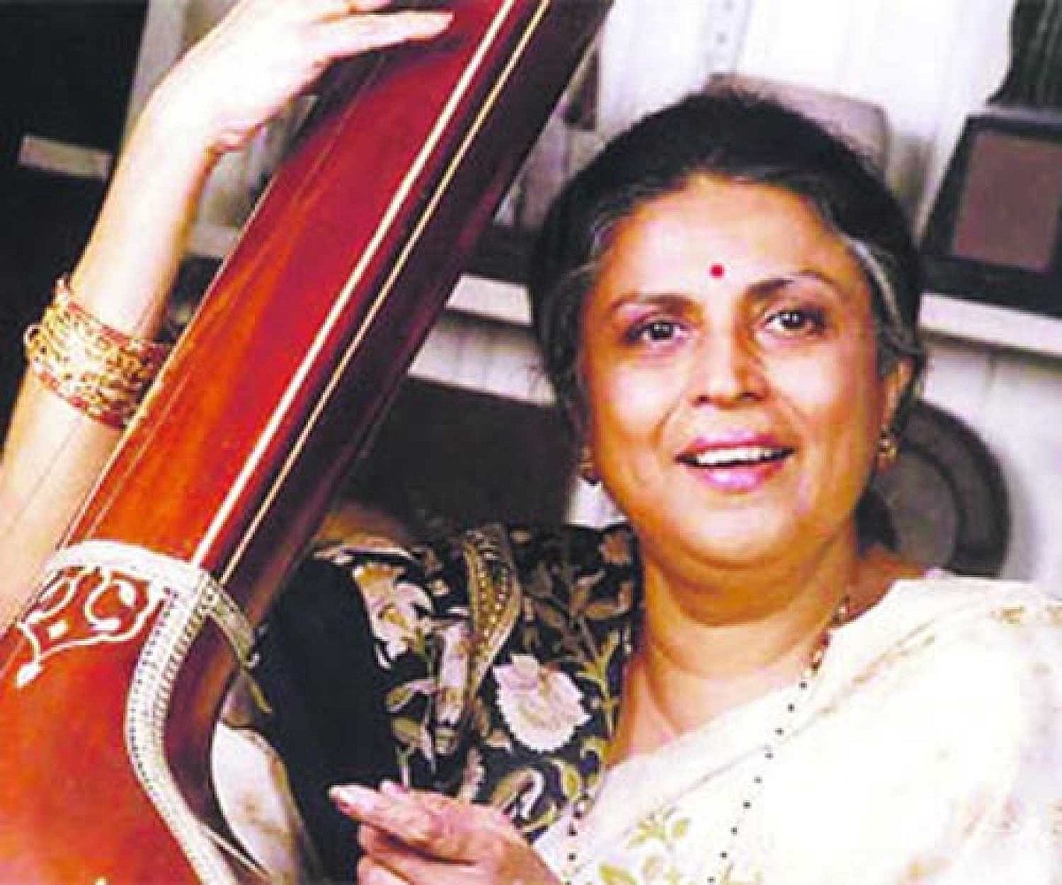 The other Lata, beyond the songs