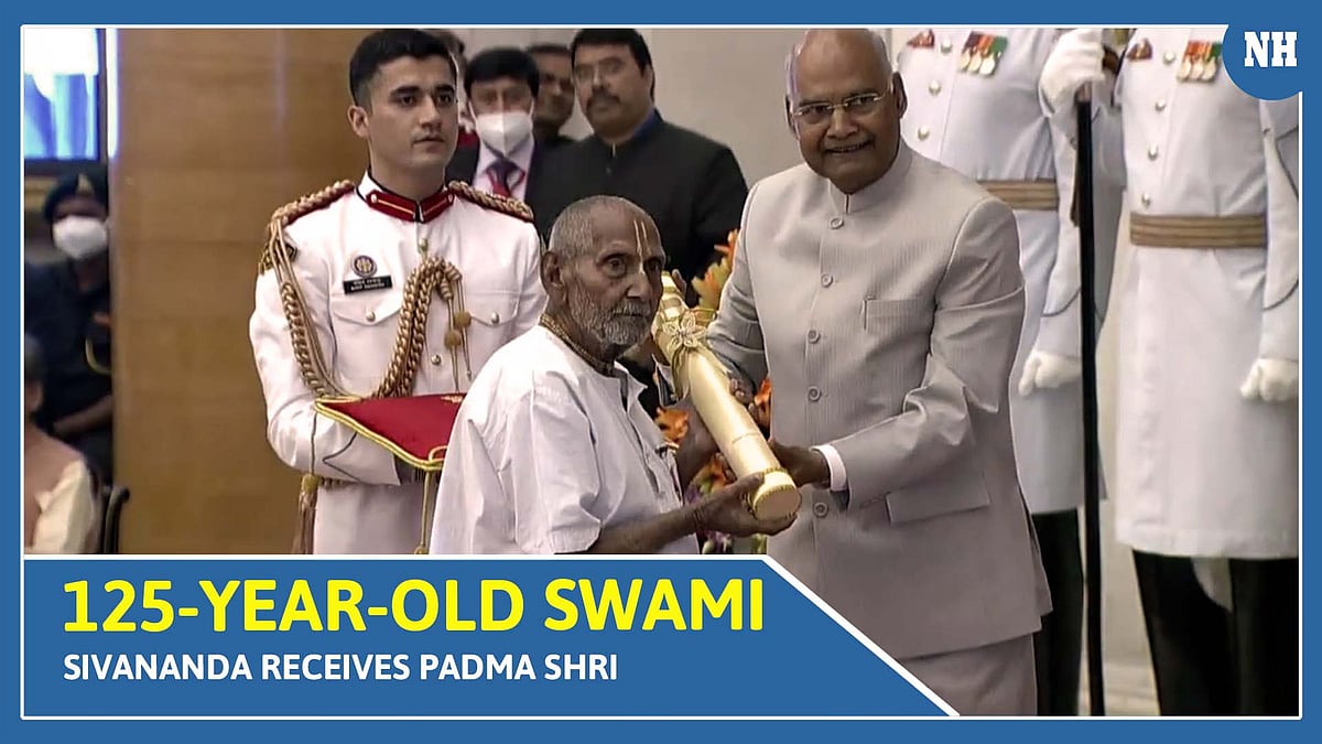 125-year-old yoga guru Swami Sivananda receives Padma Shri with ...