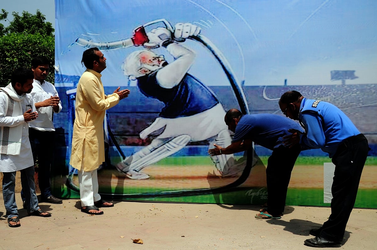 Indian Youth Congress starts poster campaign against rising inflation ...