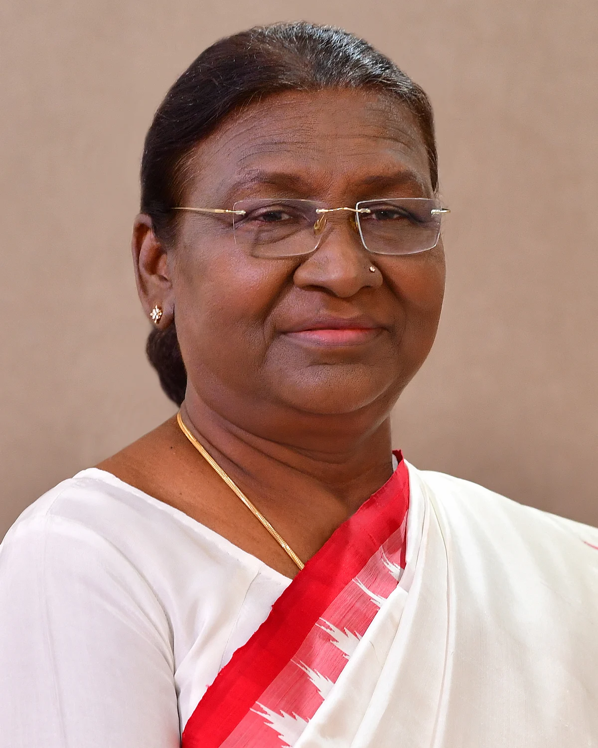 President Murmu in UK to attend state funeral of Queen Elizabeth II