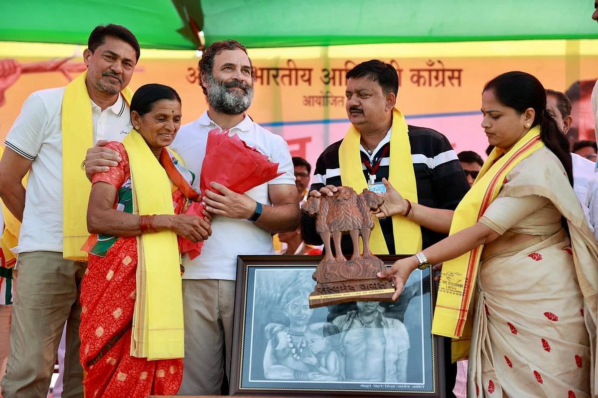 Bharat Jodo Yatra: After 14 years Kalawati meets Rahul Gandhi to thank him