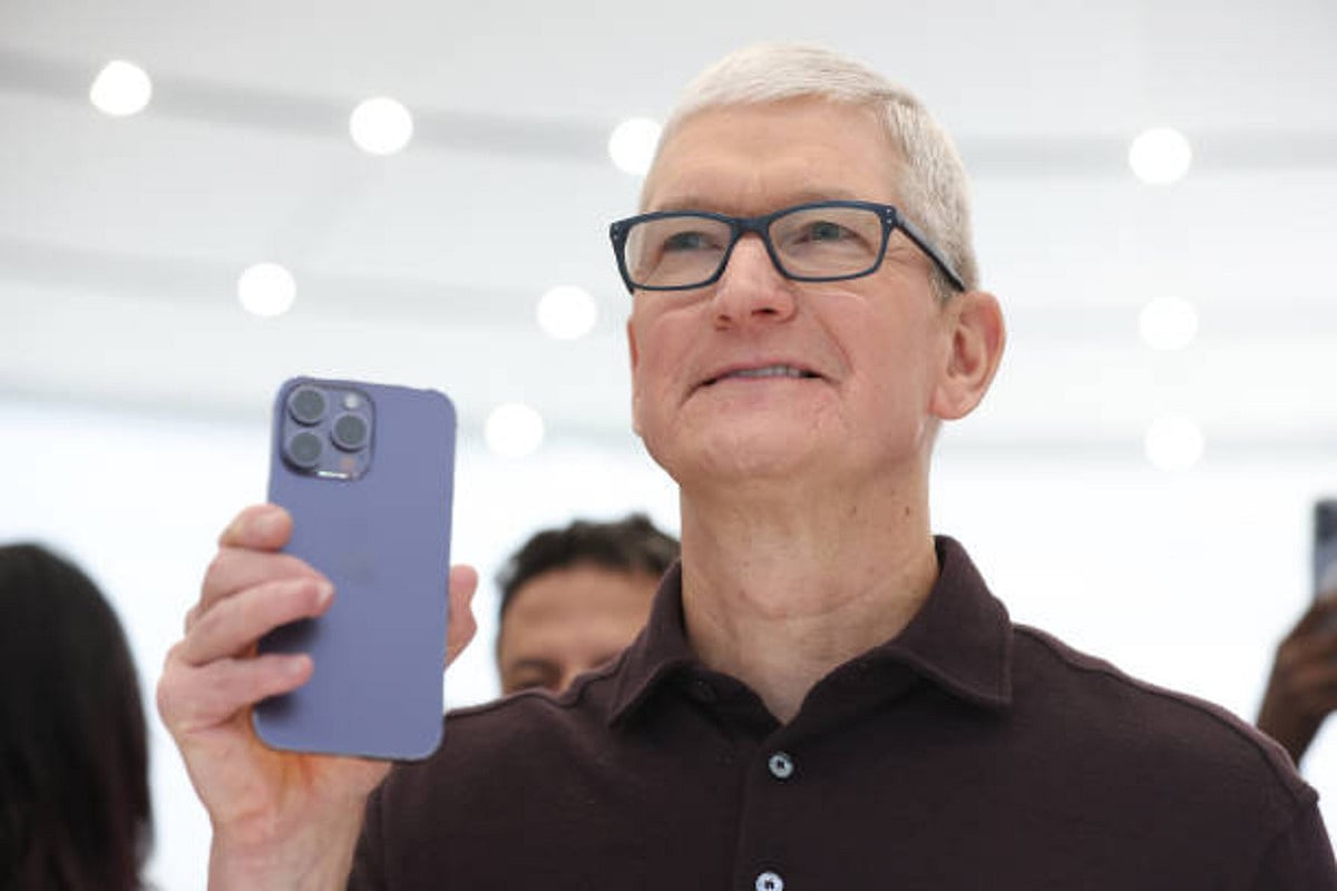 Why Tim Cook does not want people to use iPhones too much