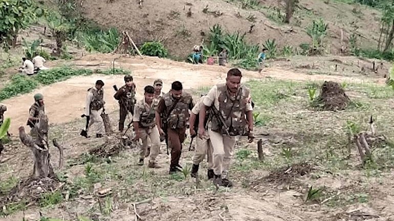 Assam Rifles to tighten security along India-Myanmar border to stop ...