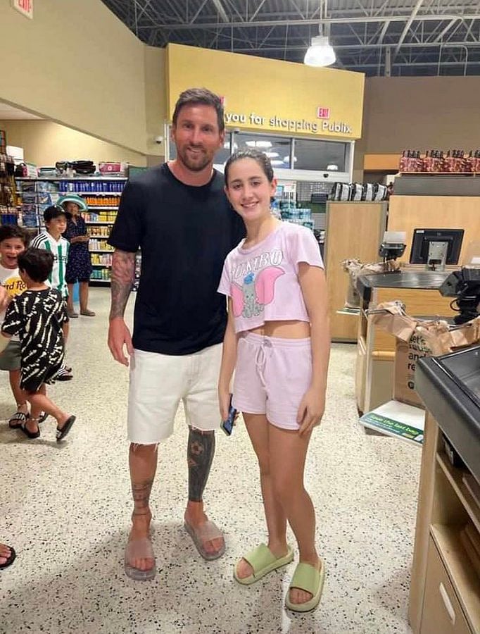 Lionel Messi spotted at Miami supermarket ahead of his unveiling