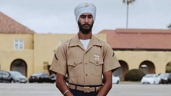 In a historic win, Sikh graduates US Marine boot camp with articles of ...