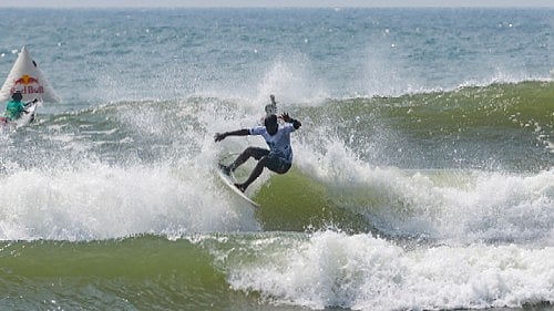 World Surf League: Selvamani stars on first day of Tamil Nadu ...