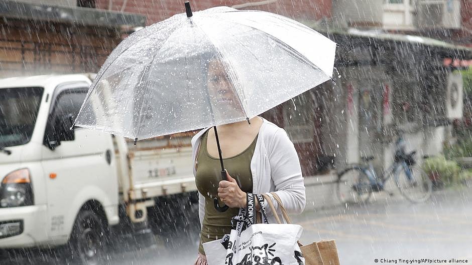 Typhoon Haikui makes landfall in east, south China