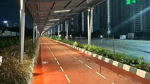 Hyderabad launches India's first solar-powered cycling track