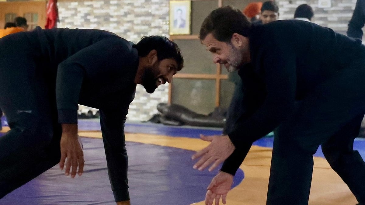 Rahul Gandhi shows Jiu-Jitsu skills during meeting with Bajrang Punia ...