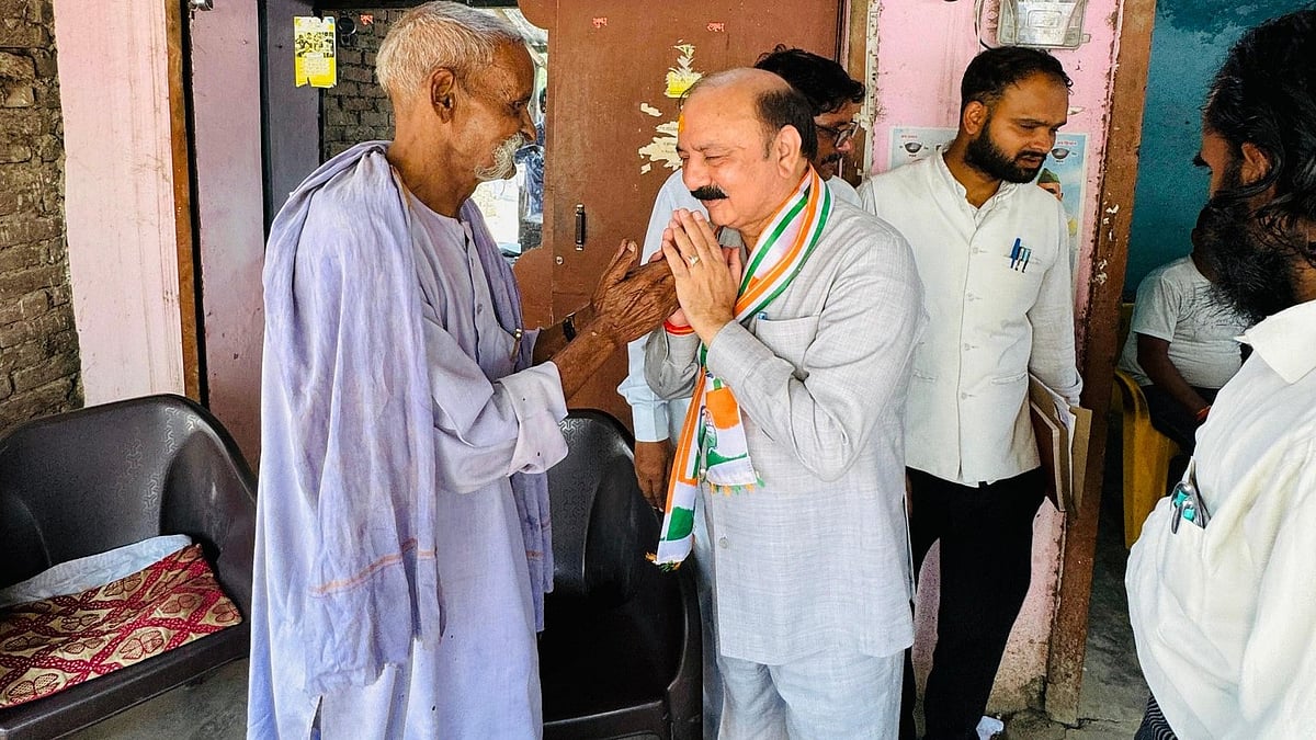 Have been working in Rae Bareli and Amethi constituencies for 41 years ...