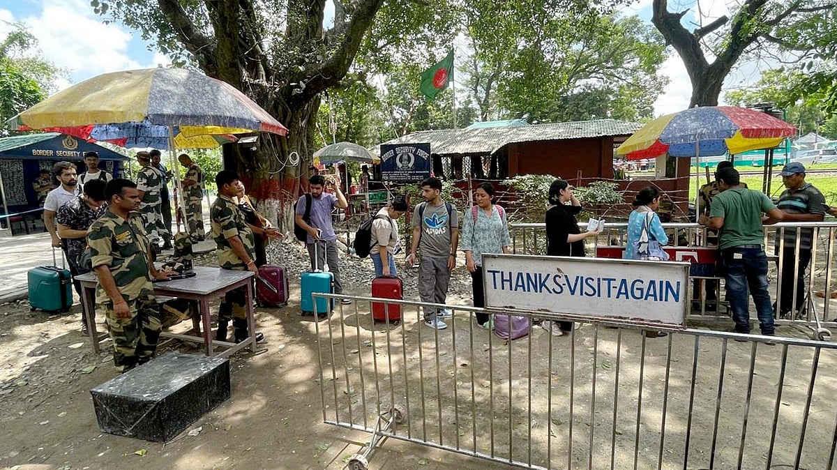 BSF gets body cameras, biometrics capturing devices for Bangladesh border