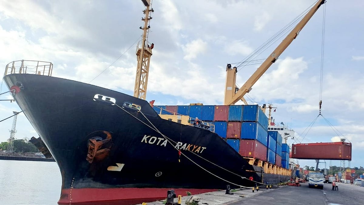 Port, dock workers' unions defer indefinite strike proposed from 28 August