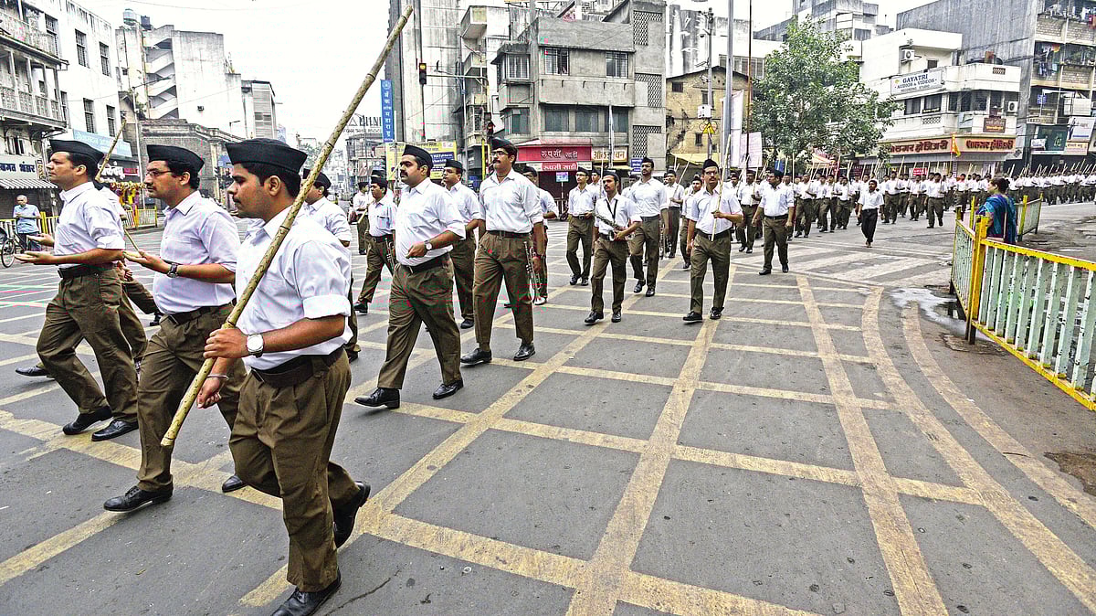 Maharashtra: RSS now in the playing eleven