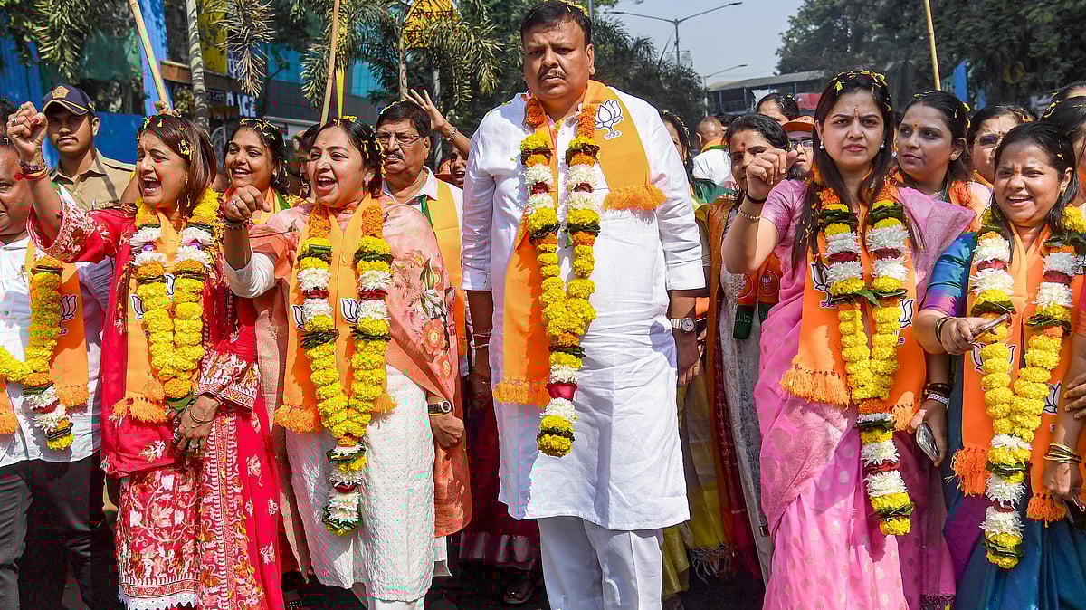 Maharashtra civic polls: Ticket row triggers unrest among ruling party ...