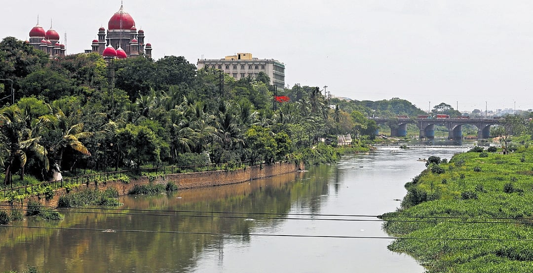No constructions within 50 metres of Musi river