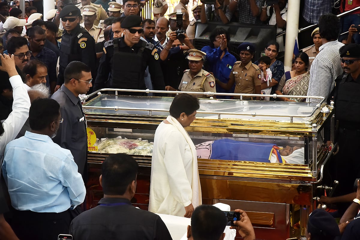 Madras HC allows burial of slain BSP leader Armstrong's body on private ...