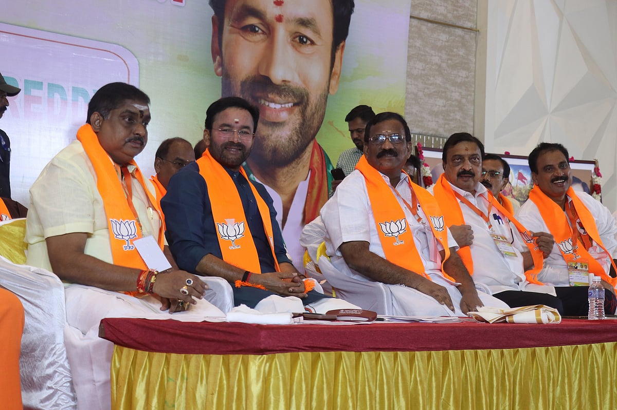 BJP party men should unite, create a Pondy without Congress: Union ...