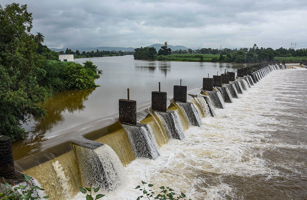Heavy rains push Panchganga river in Kolhapur near danger mark