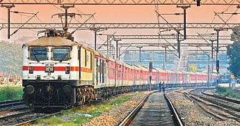 Panchavati express faces 40-min delay as coaches uncouple near Thane ...