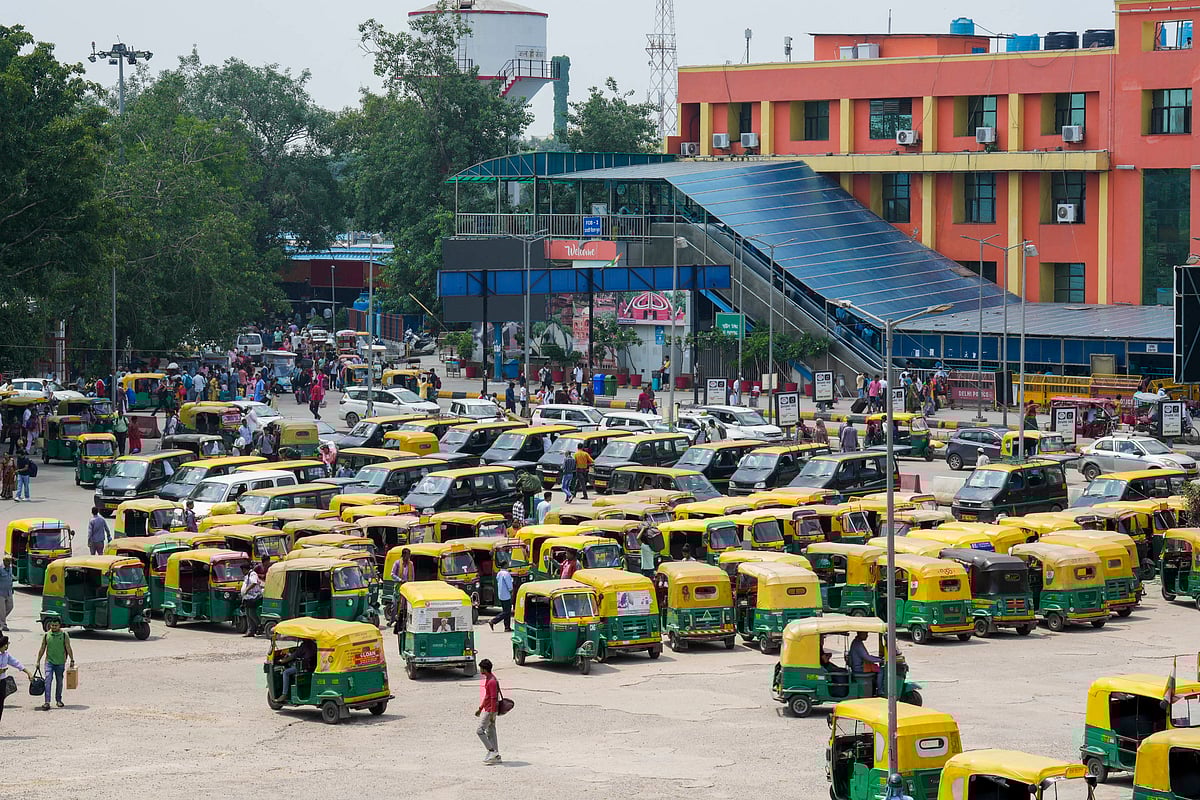 Auto, taxi drivers to be trained to boost tourist experience in Delhi