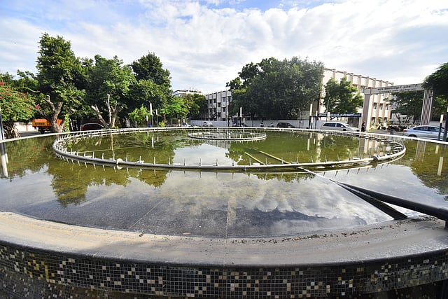 Musical fountain at Coimbatore Race Course roundabout sparingly used