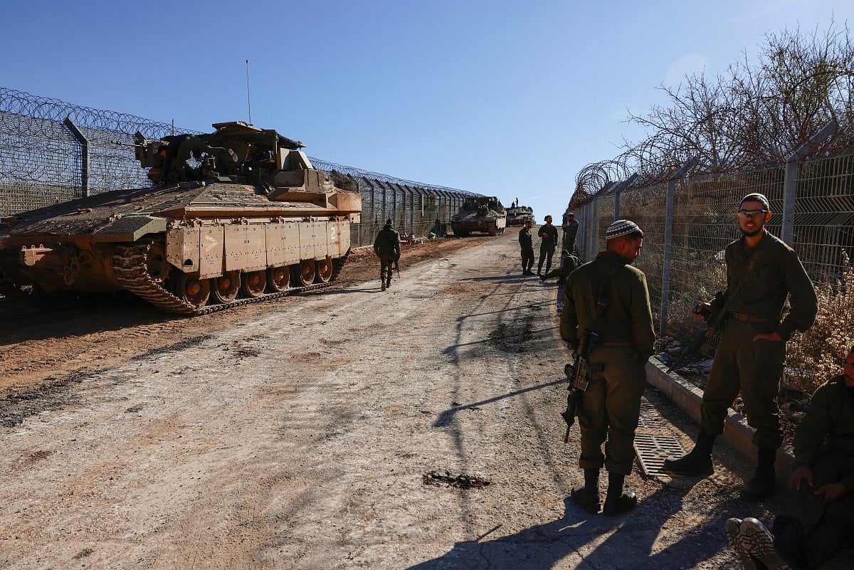 Israeli warplanes pound Syria as troops reportedly advance deeper into ...