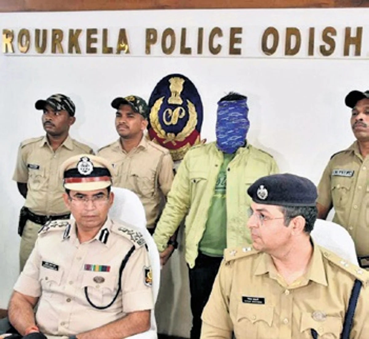 Cambodian Cyber Fraud Rourkela Police Nab Key Accused From Up
