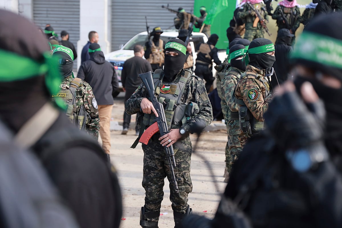 Gaza war is paused, but Israel and Hamas keep up fierce battle of ...