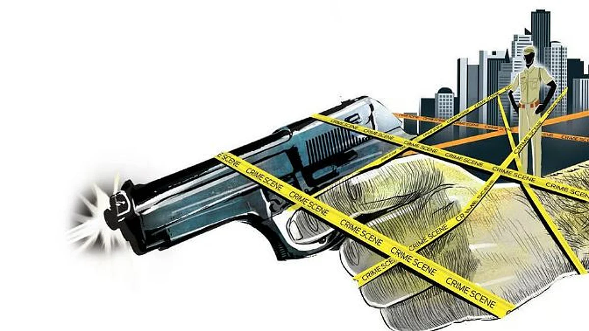 Three suspects hurt in encounter as Delhi Police foils robbery bid Three suspects hurt in encounter as Delhi Police foils robbery bid