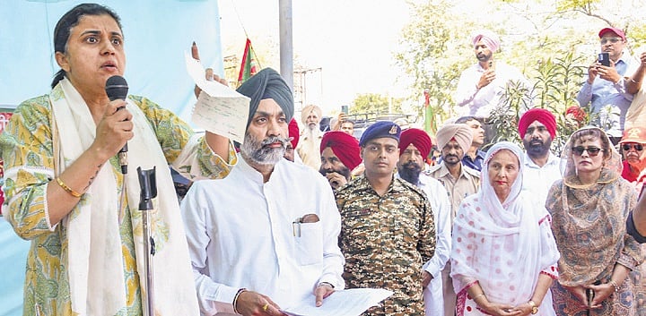 Wife of assaulted Army Colonel leads protest in Patiala, ex-servicemen ...