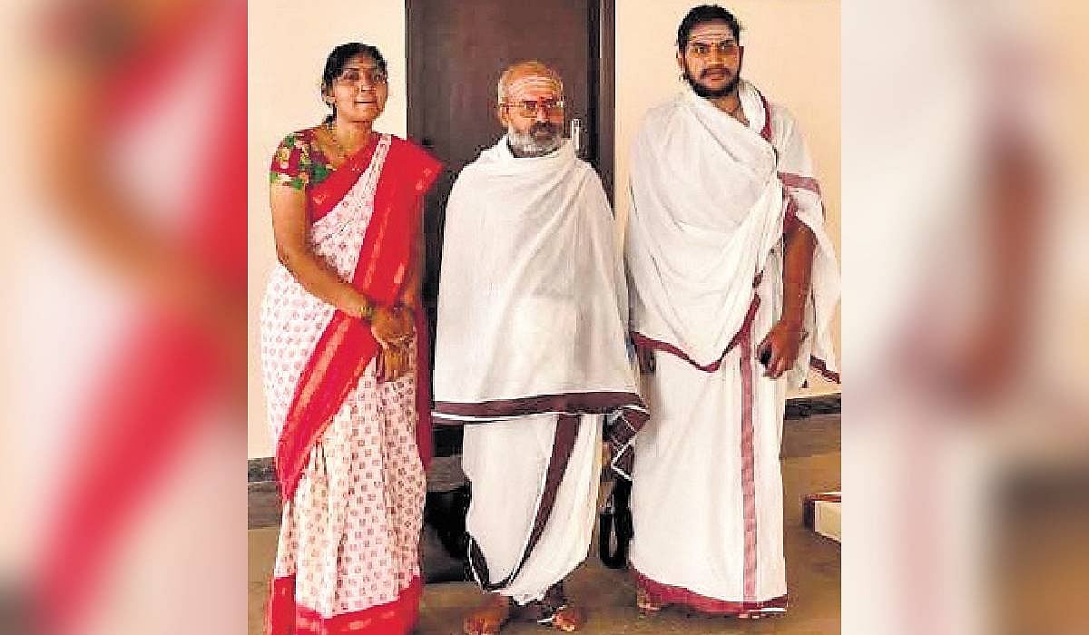 Ganesha Sharma Dravid to be anointed 71st Uttaradhikari of Kanchi ...