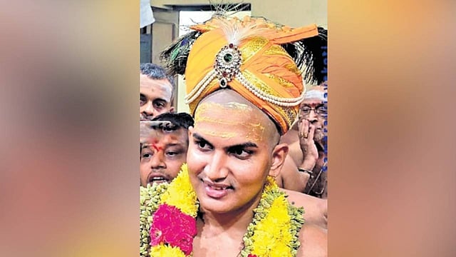 Sri Ganesha Sharma Dravid to get Sanyasa Deeksha on April 30