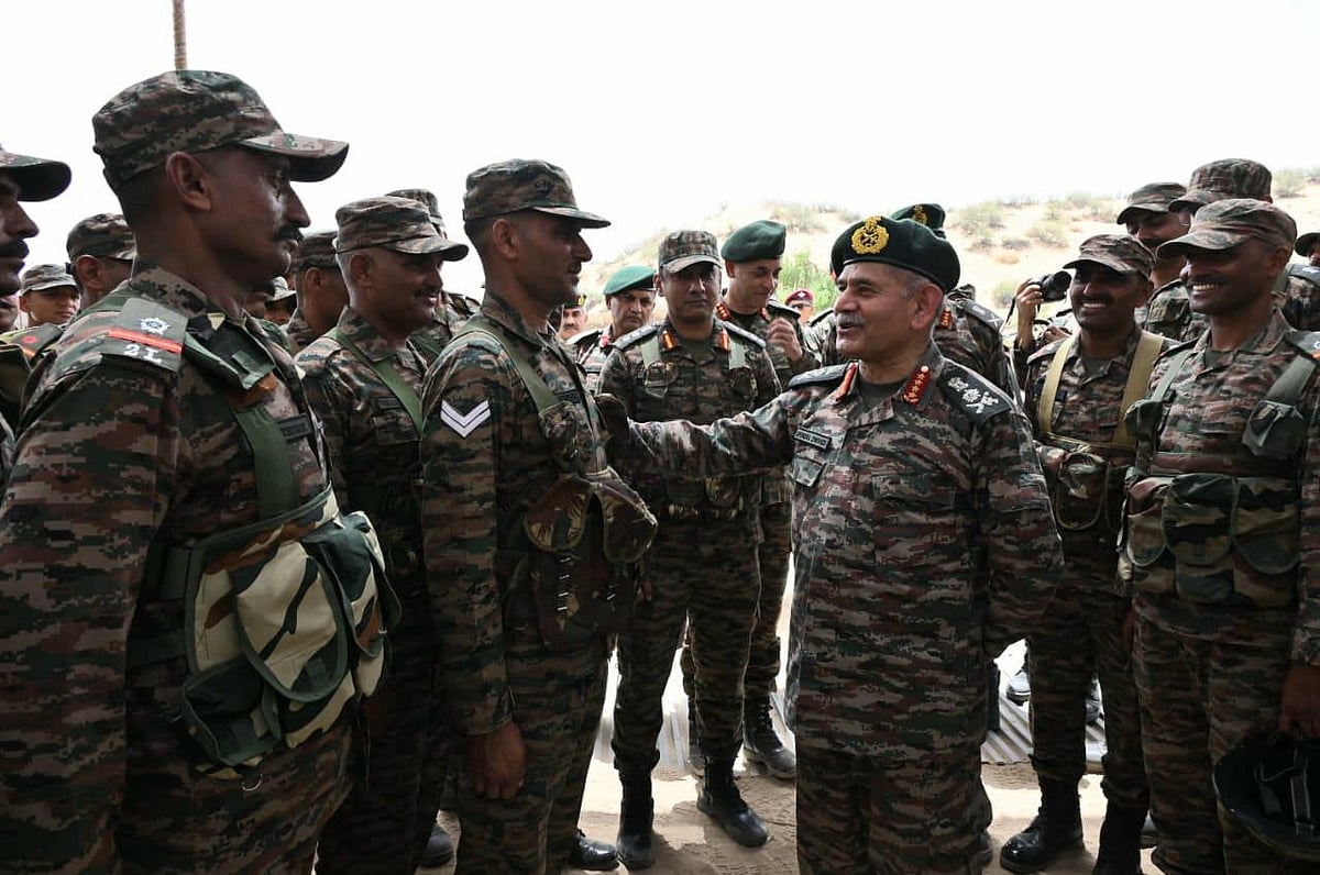 Operation Sindoor: CDS, Army chief visit military bases to boost morale ...