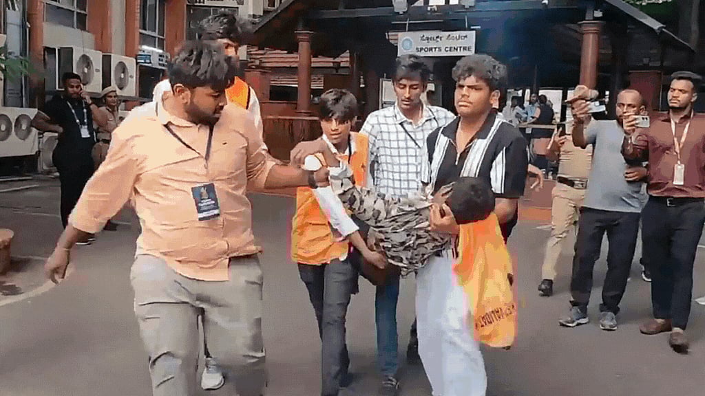 RCB victory celebrations turn tragic as 11 die in stampede at ...