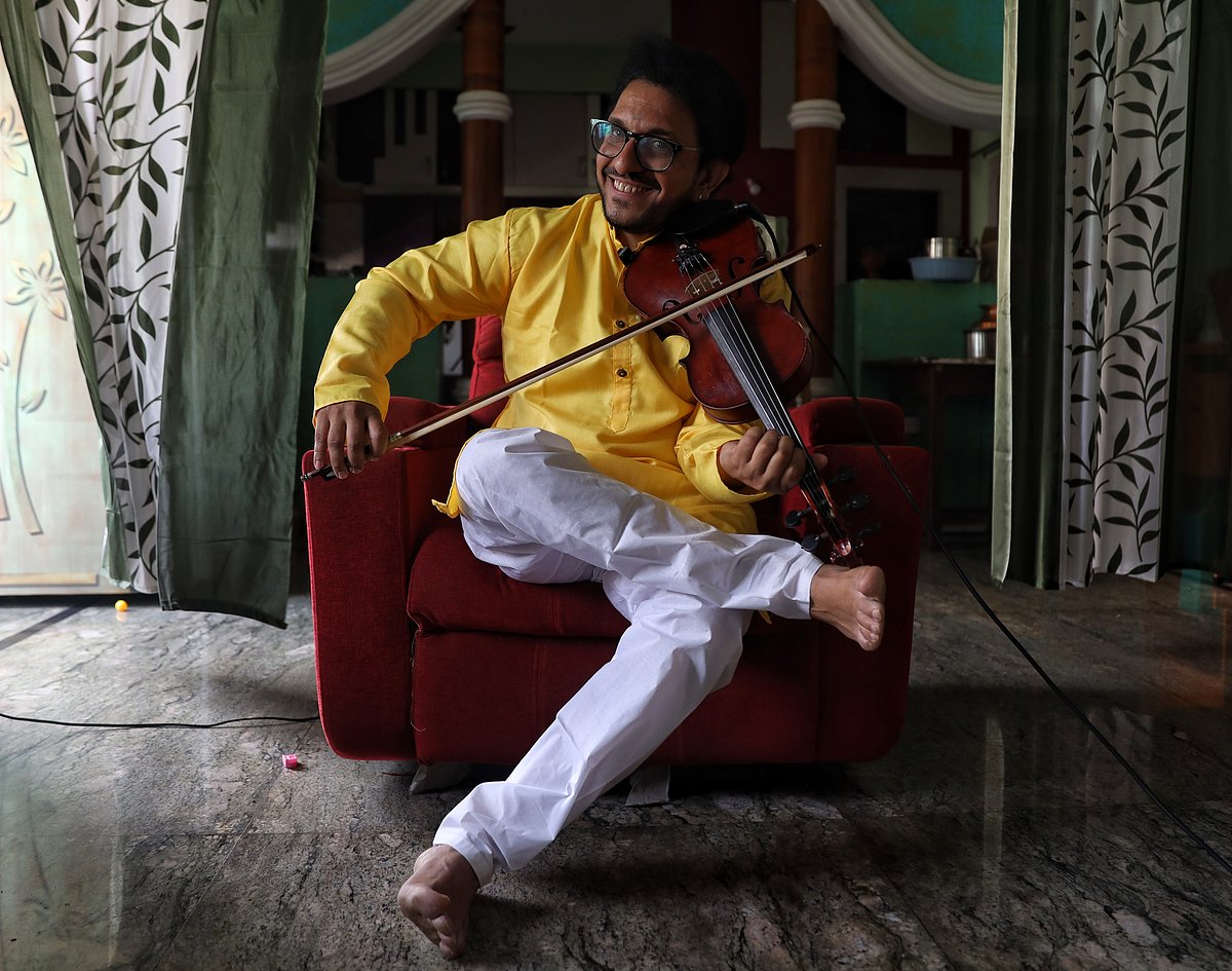 Violin virtuoso’s global melodies