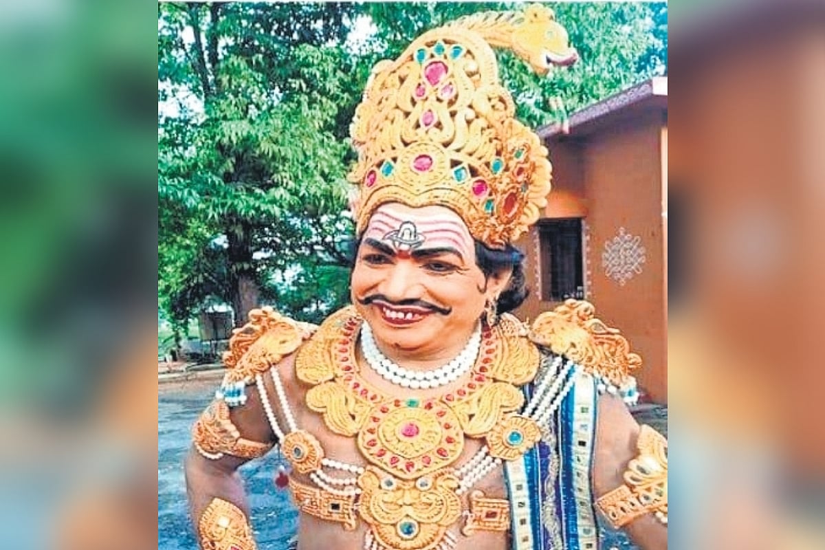 Padma awardee from Telangana seeks support for Chindu art