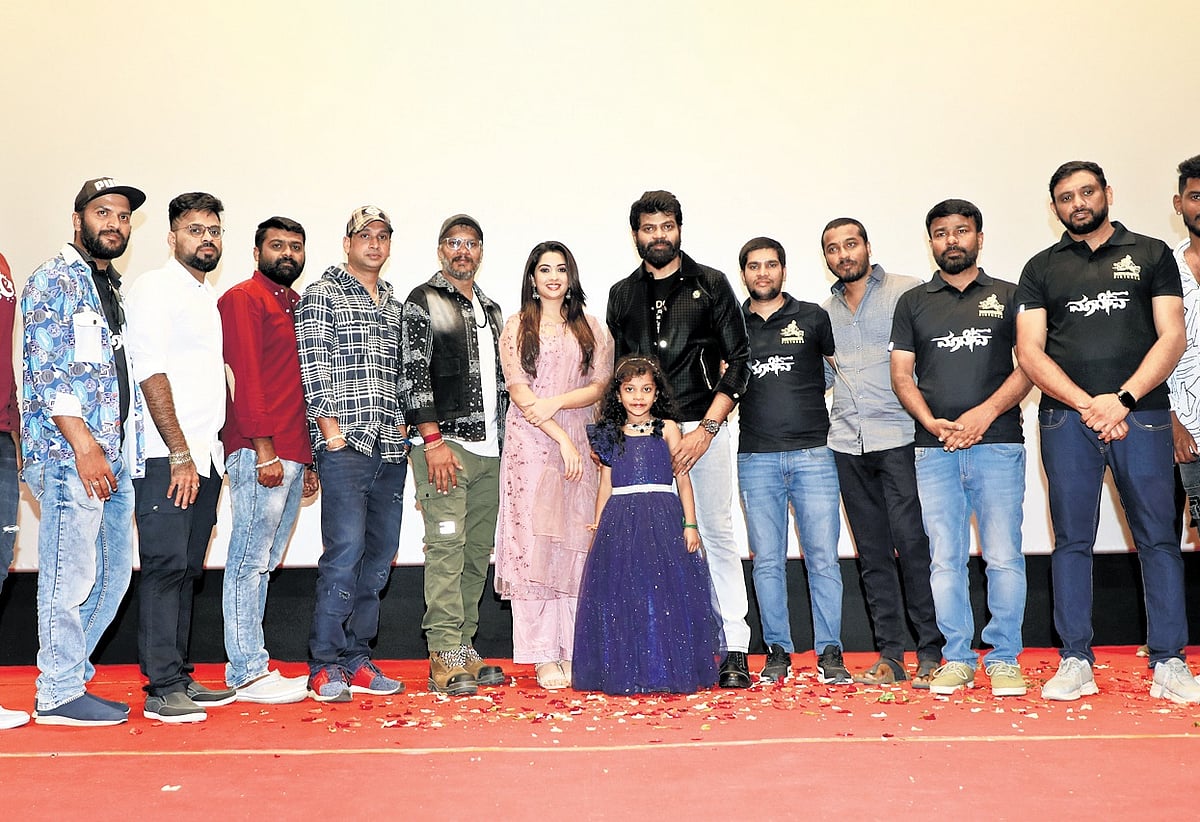 Vinod Prabhakar to play a hangman in Maadeva