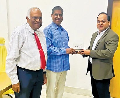 SOA university to collaborate with US firm for natural medicines