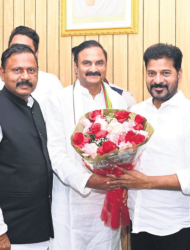 BRS Minister Mahender Reddy’s wife Sunitha joins Congress