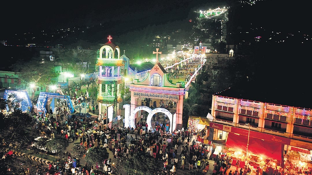Three-day Gunadala Mary Matha fest concludes in Andhra Pradesh