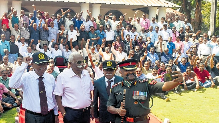 Veterans of Indian peace keeping force come together after 33 years in ...