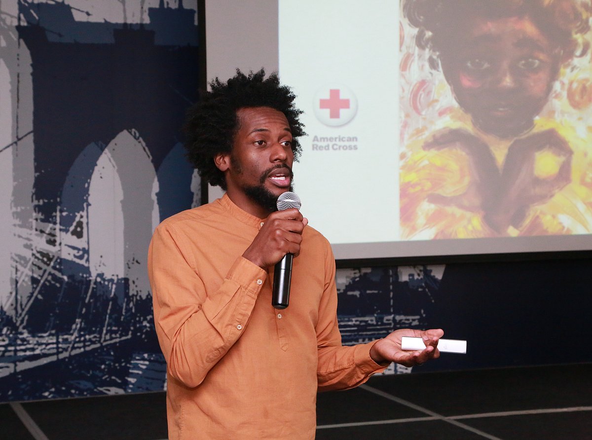 Heroic art of Nikkolas Smith