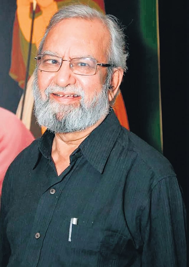 With Kahlo and Husain on Board